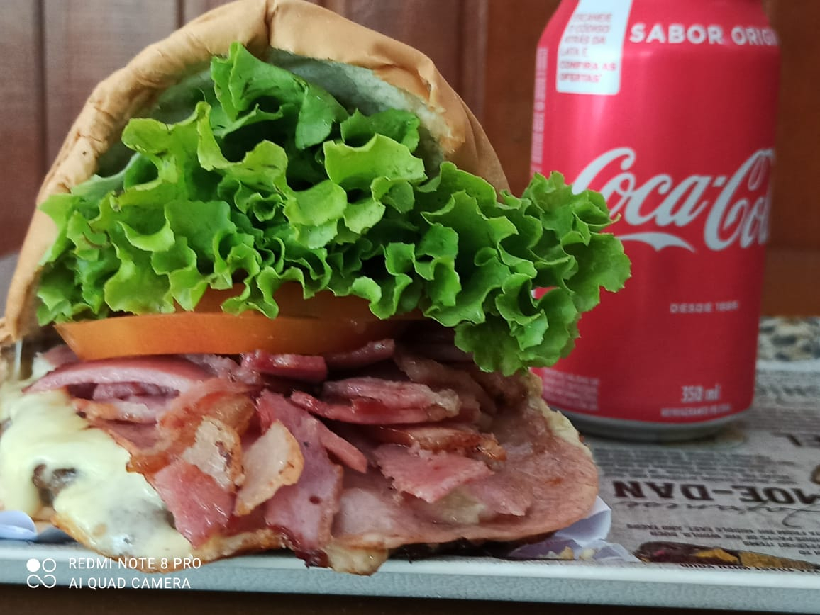 NUTSHAMBURGUERIABOMBINHAS